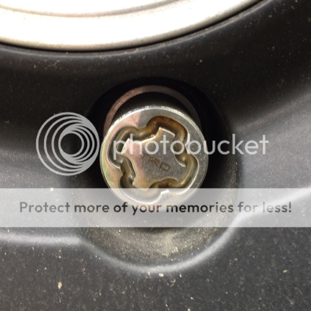 2013 / TRD wheel lock key??? | Toyota FJ Cruiser Forum